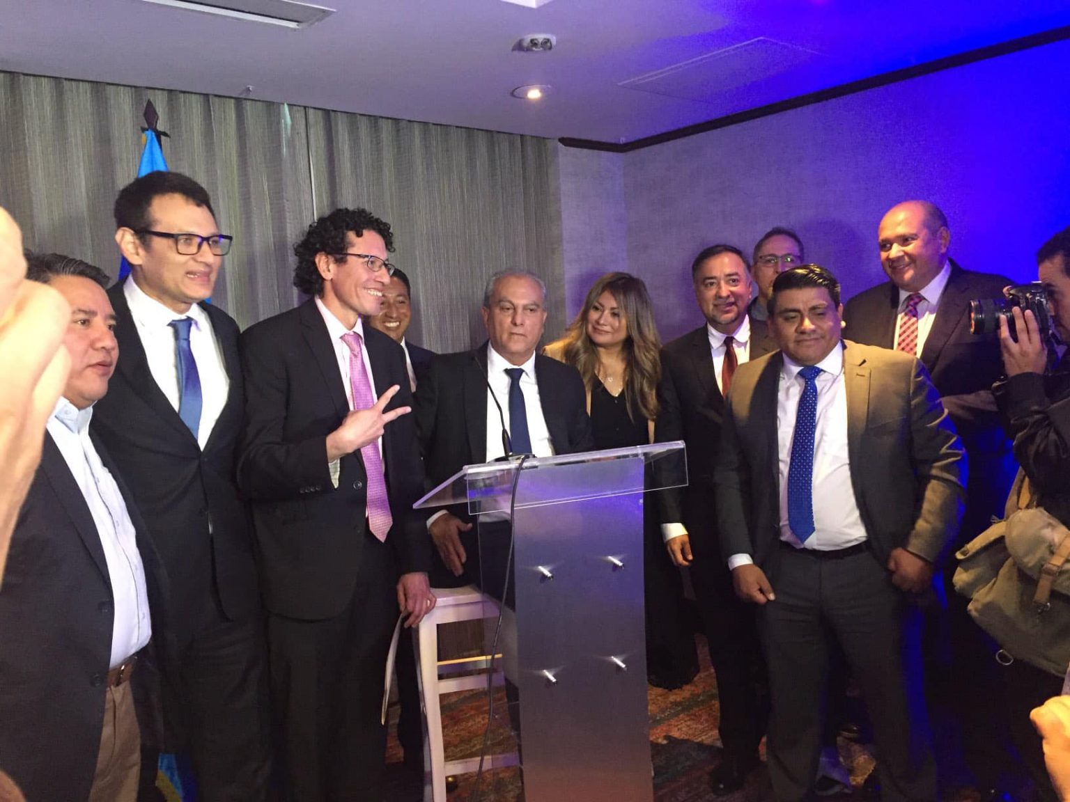 Manuel Villacorta es el precandidato presidencial del Partido VOS – El ...