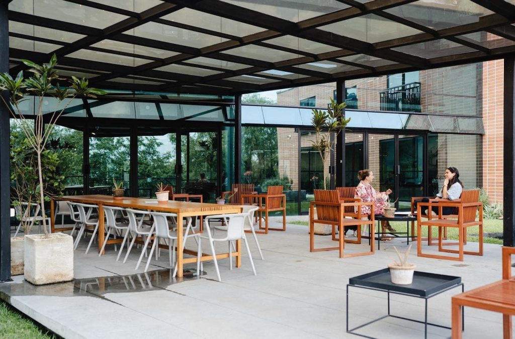 El Cubo Center cumple 2 años de operar como centro de negocios en ...