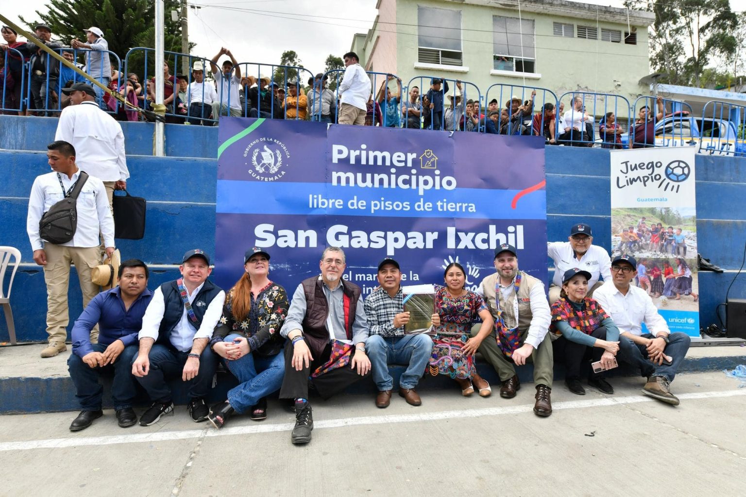 Declaran a San Gaspar Ixchil primer municipio libre de pisos de tierra ...