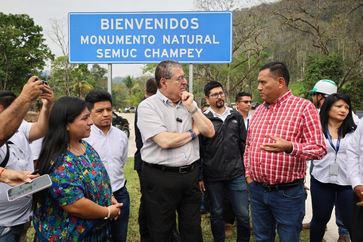 Habilitan en renovado camino que acerca a Lanquín y Semuc Champey – El ...