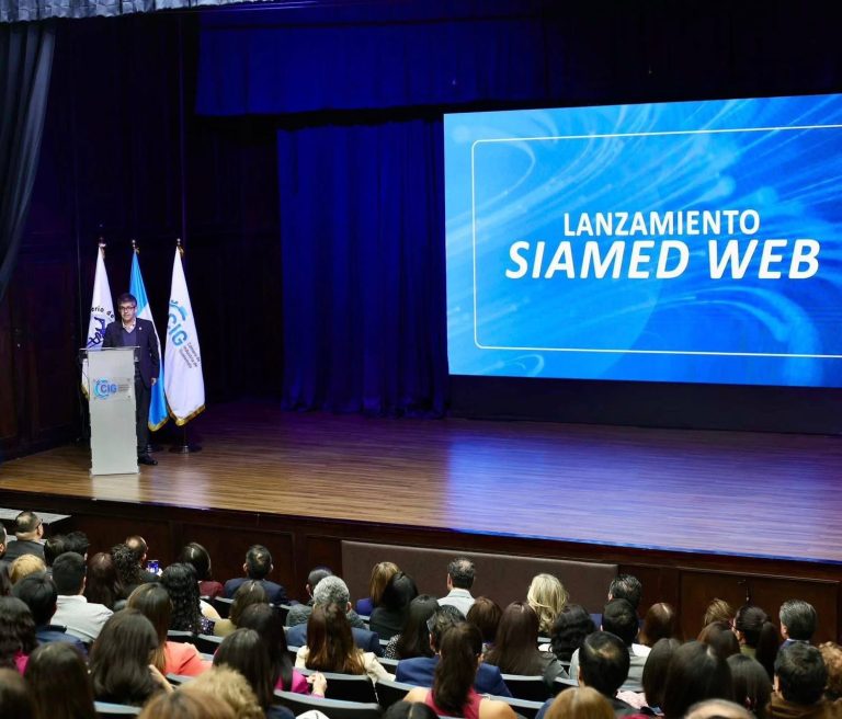 Ministerio de Salud lanza SIAMED-WEB: plataforma digital que moderniza ...